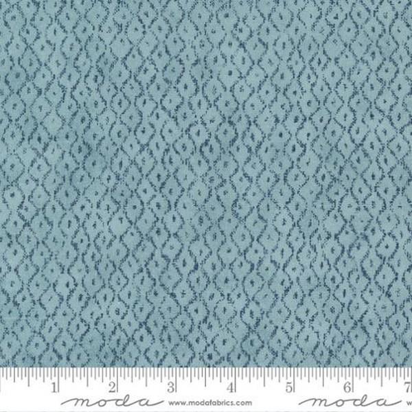 Indigo Blooming Momo Geometric Ikat Japanese Water Fat Quarter